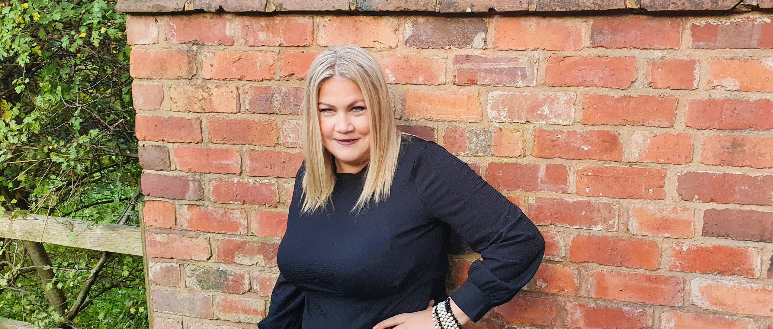 Less health stress welcome - Illness is hard - I can help - Susie Schwartz